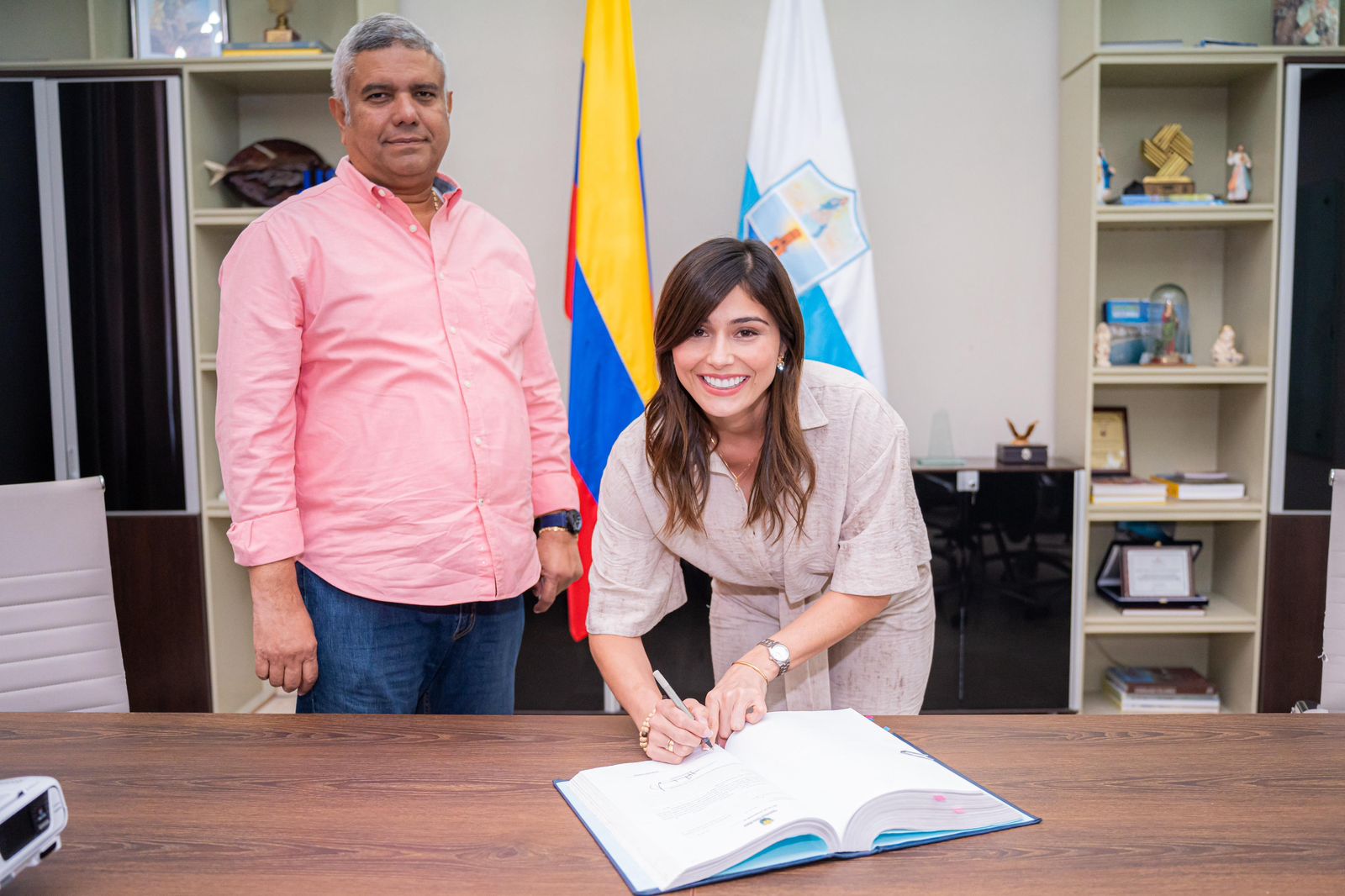 La abogada Luz Alejandra Duarte Rivas asume la Dirección de la Oficina ...