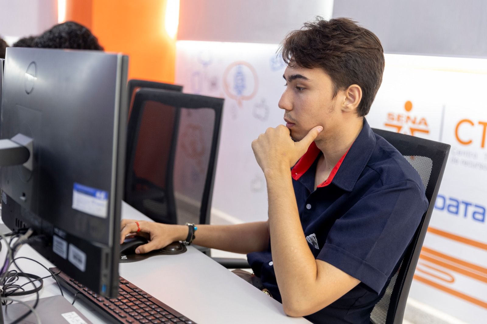 Cursos de inglés gratis con el SENA: duración, niveles y proceso de ...